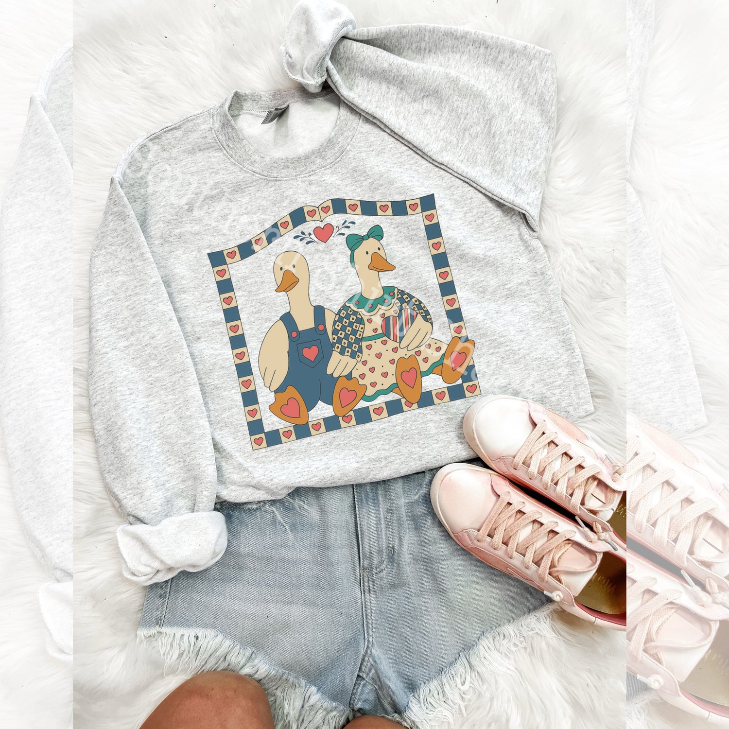 Vintage Granny Style Geese | Ash Gray Sweatshirt – Southern Shirt Shack
